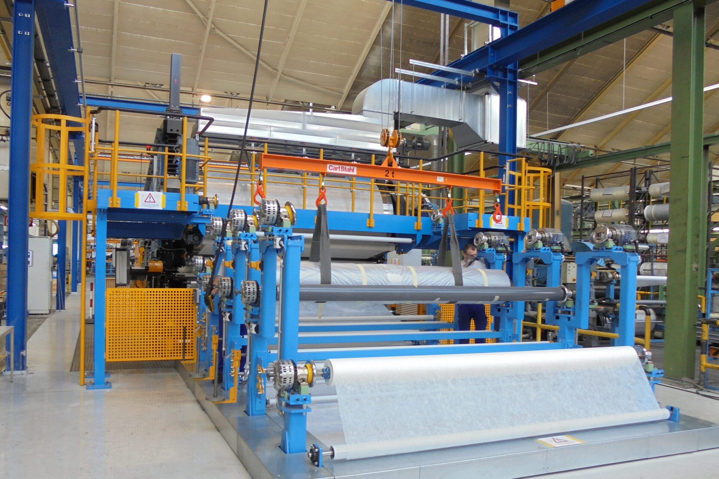 Rotary presses for the plastics industry